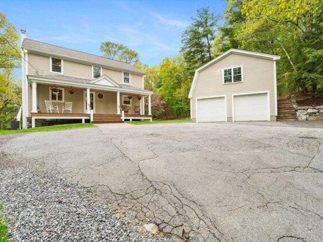 house with 4 bedroom, Grafton MA DS102443891