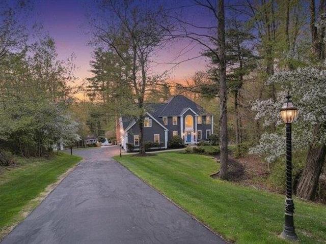 house with 4 bedroom, Grafton MA DS103098591