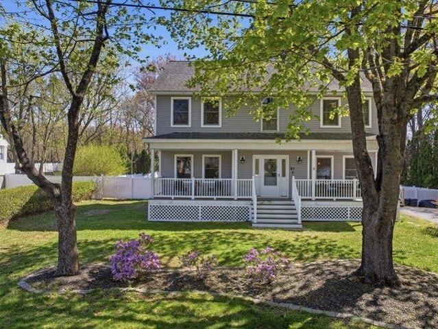 house with 4 bedroom, Grafton MA ES104151482