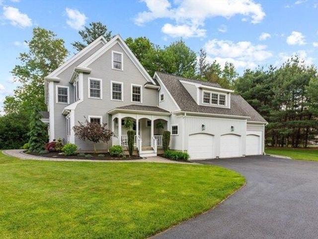 house with 4 bedroom, Grafton MA ES104235363
