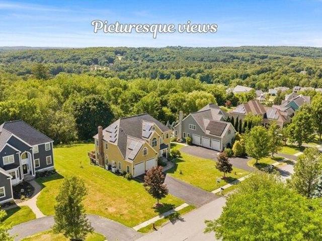 house with 4 bedroom, Grafton MA ES104443786