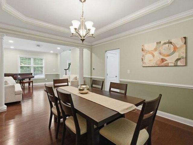 house with 4 bedroom, Grafton MA ES104832278