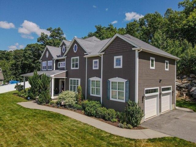 house with 4 bedroom, Granby MA ES104810420