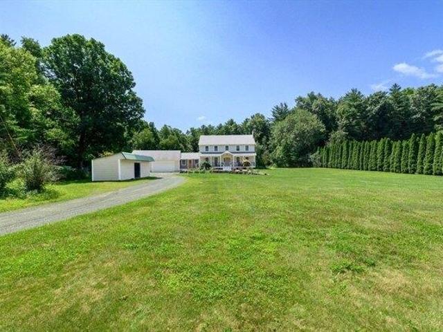 house with 4 bedroom, Granby MA ES105122568