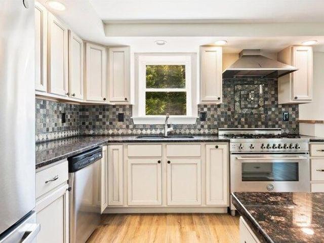 house with 4 bedroom, Grantham NH ES104850423