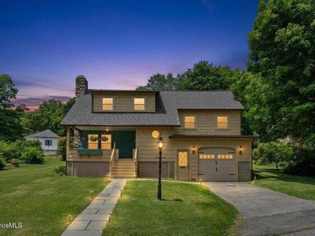 house with 4 bedroom, Great Barrington MA DS104044797