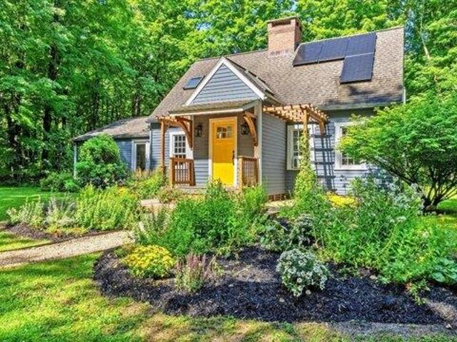 house with 4 bedroom, Great Barrington MA DS104042909