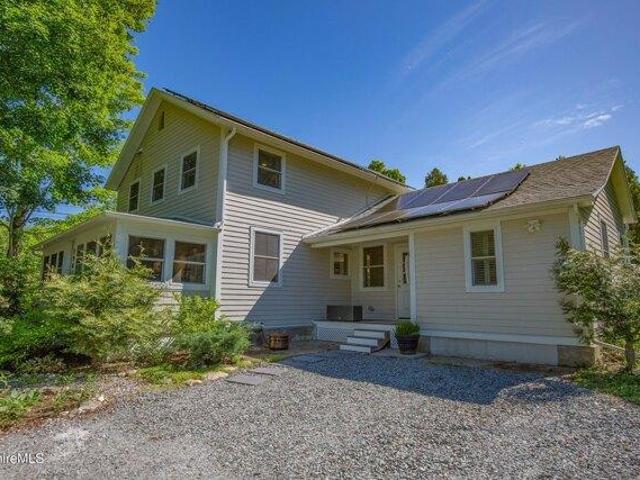 house with 4 bedroom, Great Barrington MA DS103249648