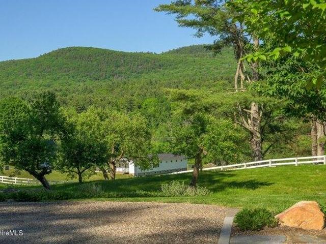 house with 4 bedroom, Great Barrington MA ES104571777