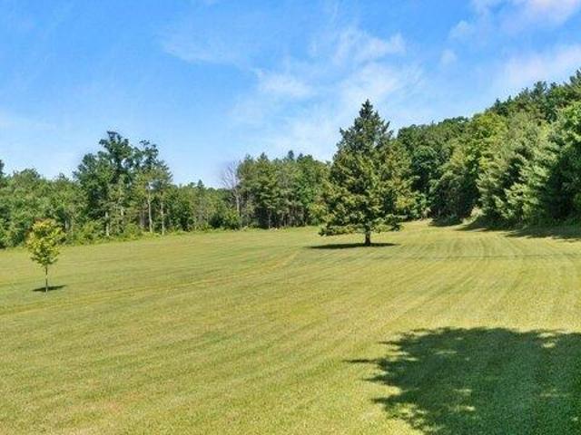 house with 4 bedroom, Great Barrington MA ES105141158
