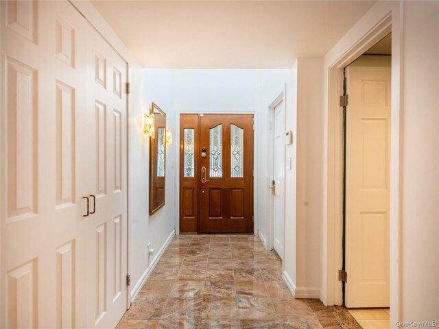 house with 4 bedroom, Great Neck NY DLS101801362