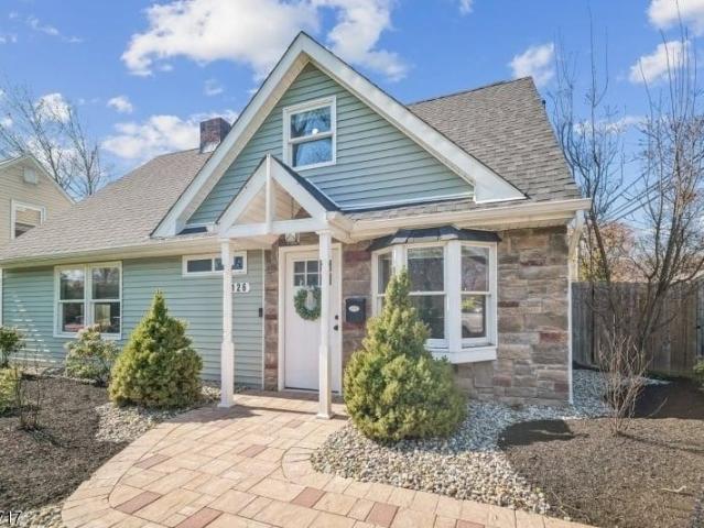 house with 4 bedroom, Green Brook Twp. NJ DS101341180