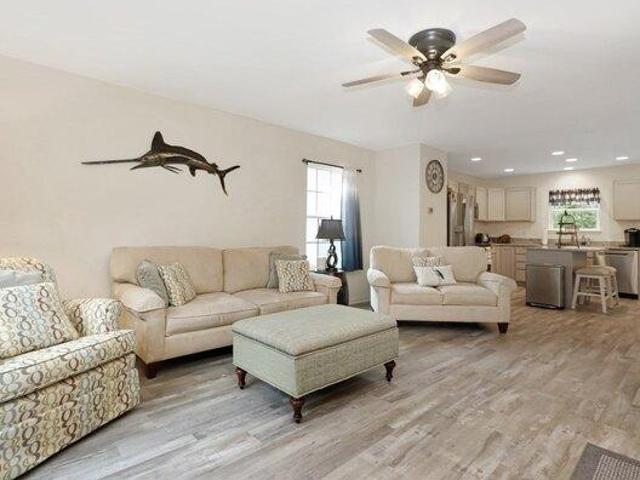 house with 4 bedroom, Greenbackville VA ES104907070
