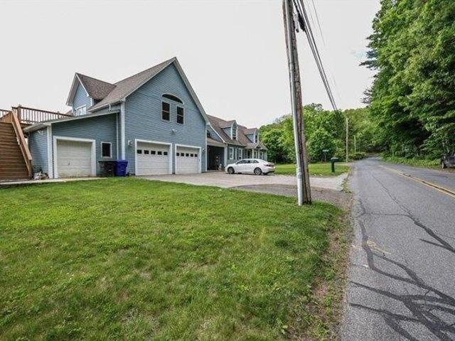 house with 4 bedroom, Greenfield MA DS103440089