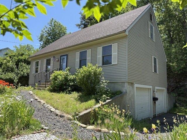 house with 4 bedroom, Greenfield MA DS103441718