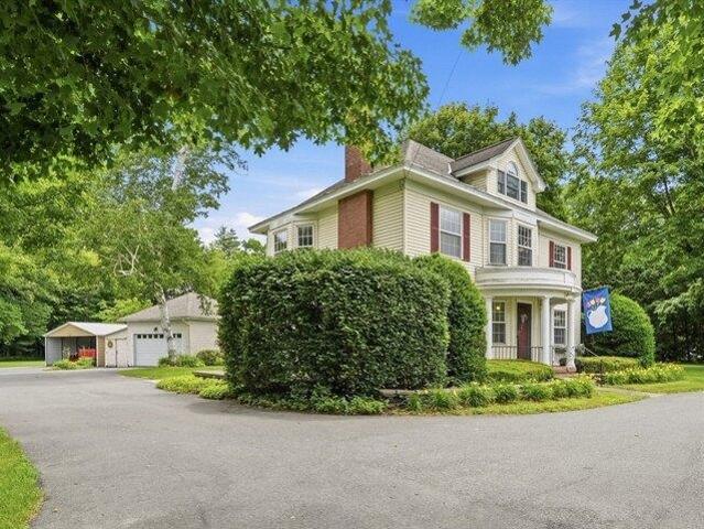 house with 4 bedroom, Greenfield MA DS103807587