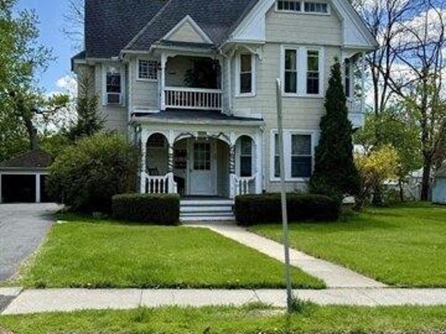house with 4 bedroom, Greenfield MA ES105113904