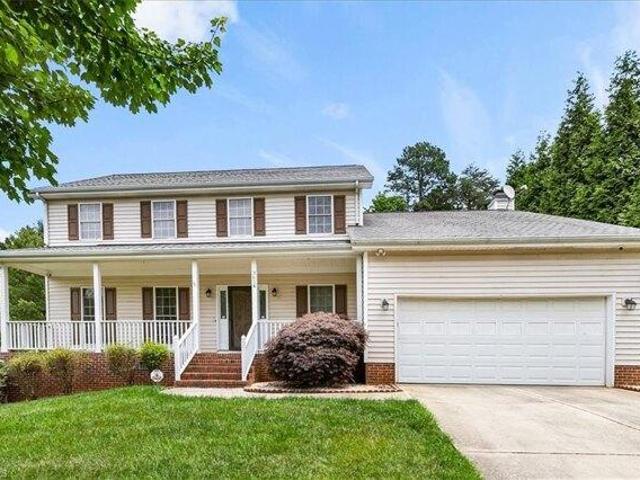 house with 4 bedroom, Greensboro NC ES104906983