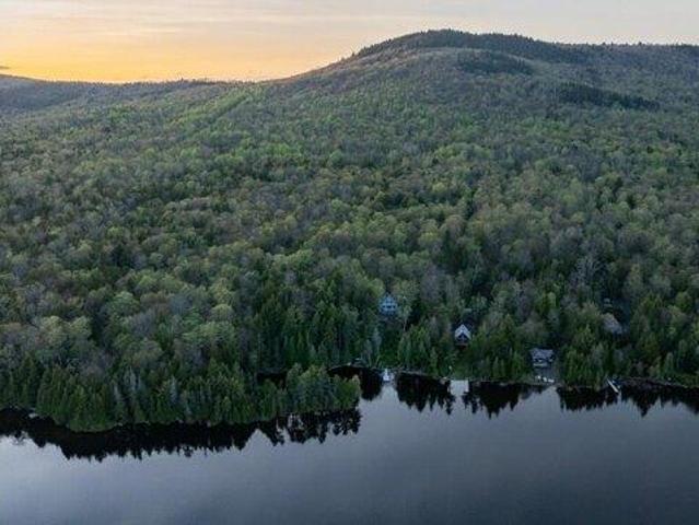 house with 4 bedroom, Greenville ME ES105125680