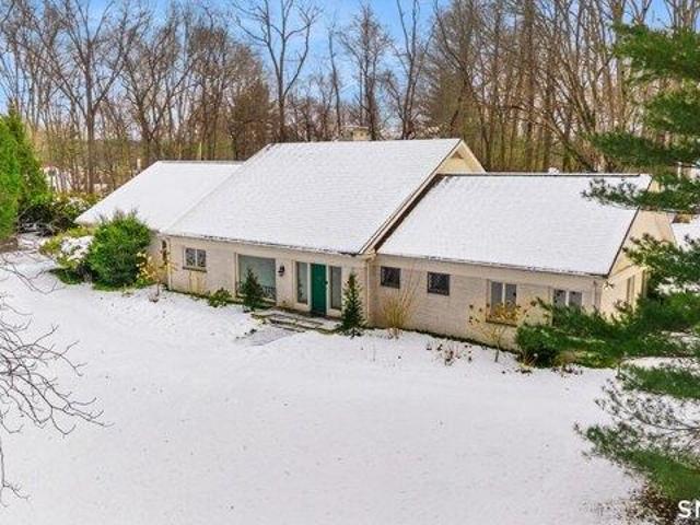 house with 4 bedroom, Greenwich CT DS101705476