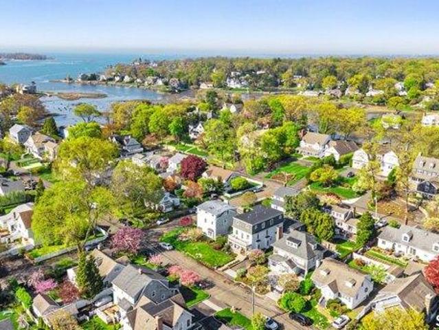 house with 4 bedroom, Greenwich CT DS103069734