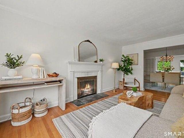house with 4 bedroom, Greenwich CT DS104152305