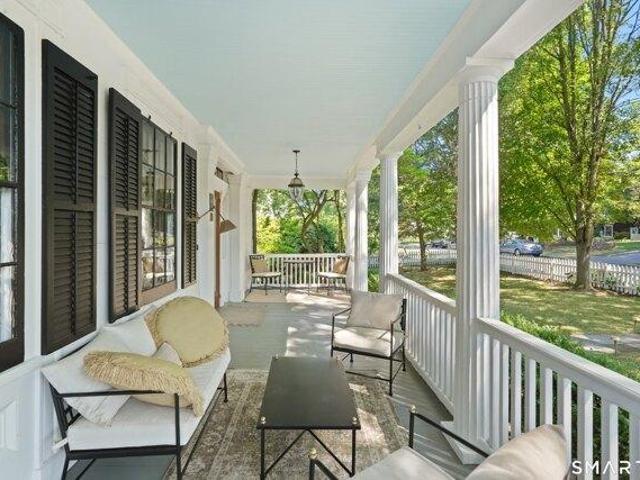 house with 4 bedroom, Greenwich CT DS104189581