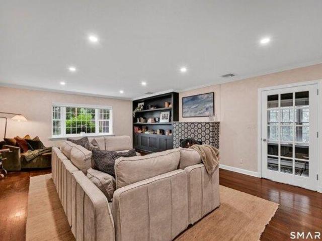 house with 4 bedroom, Greenwich CT DS104299768