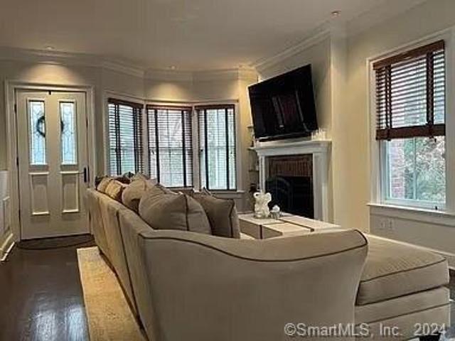 house with 4 bedroom, Greenwich CT ES102828421