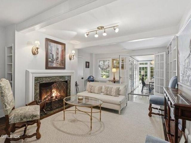 house with 4 bedroom, Greenwich CT ES104235827