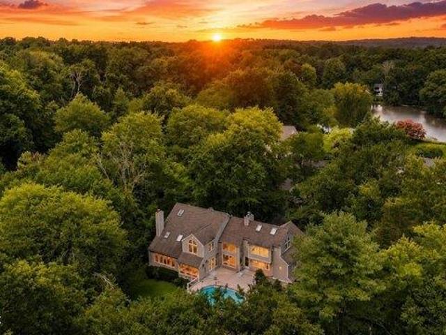 house with 4 bedroom, Greenwich CT ES105144606