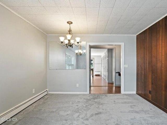 house with 4 bedroom, Greenwich CT ES105156501