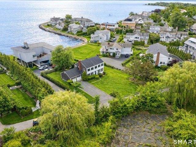 house with 4 bedroom, Greenwich CT ES105159306