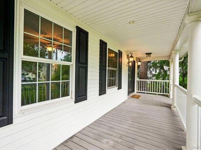 house with 4 bedroom, Greenwood Lake NY ES105207582