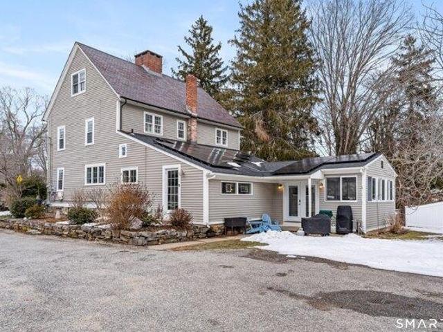house with 4 bedroom, Guilford CT DLS101858670