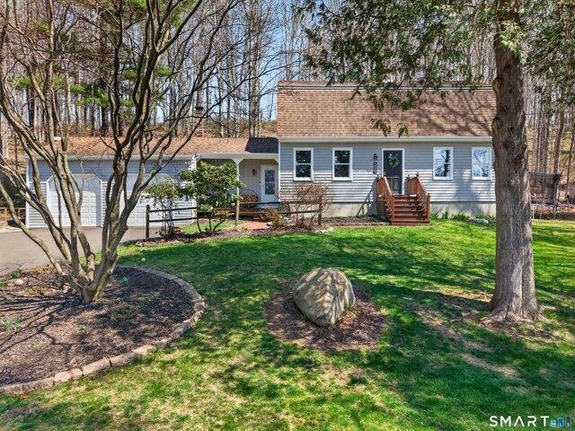house with 4 bedroom, Guilford CT DLS101896344