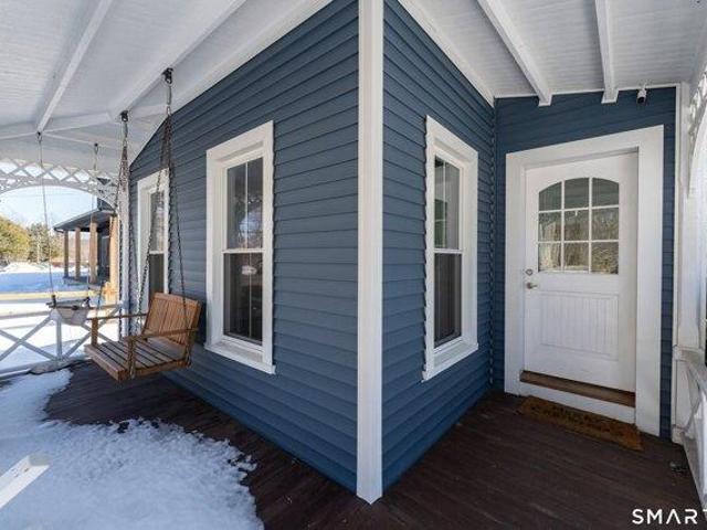 house with 4 bedroom, Guilford CT DLS102253984