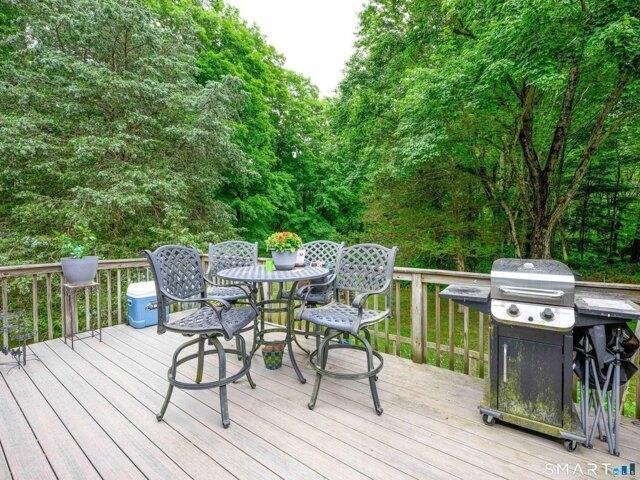 house with 4 bedroom, Guilford CT DS104075682