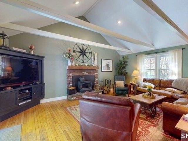 house with 4 bedroom, Guilford CT ES103099565