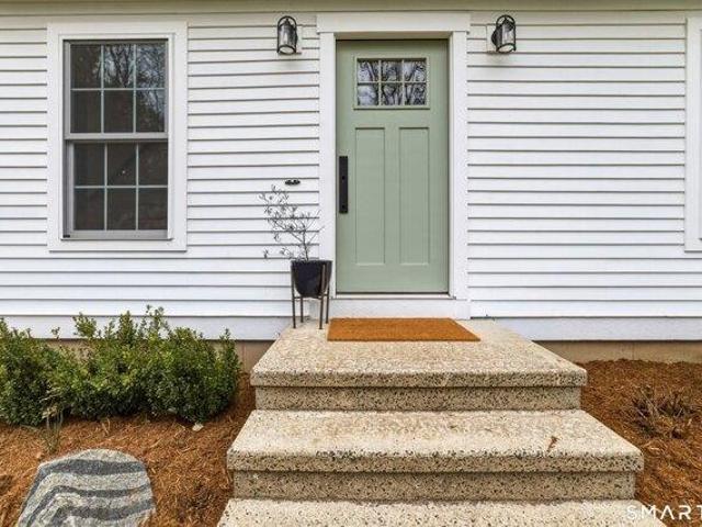 house with 4 bedroom, Guilford CT ES103185641