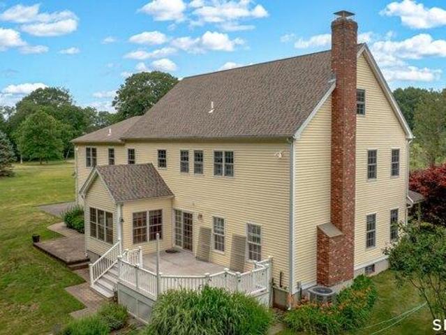house with 4 bedroom, Guilford CT ES104408882