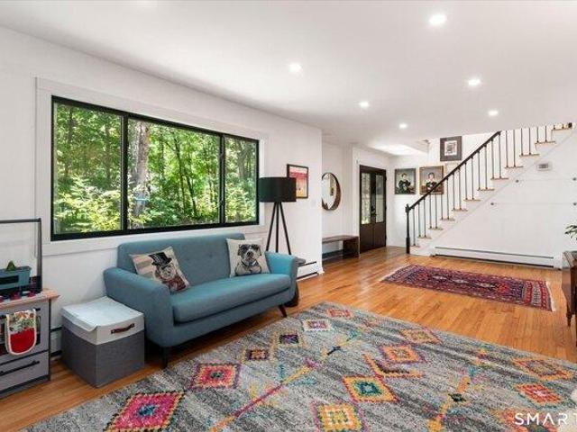 house with 4 bedroom, Guilford CT ES104566844