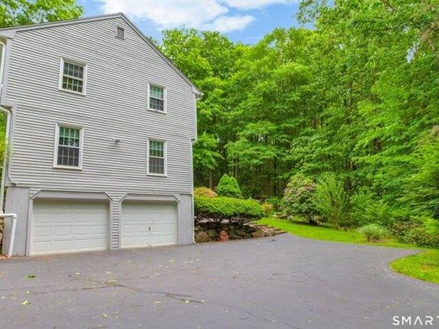 house with 4 bedroom, Guilford CT ES104851897