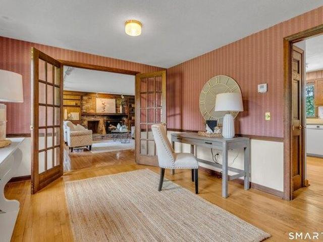 house with 4 bedroom, Guilford CT ES105122934