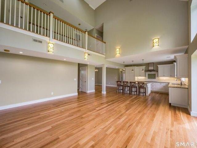 house with 4 bedroom, Guilford CT ES105126444
