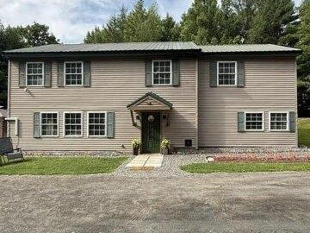 house with 4 bedroom, Guilford ME ES105105017