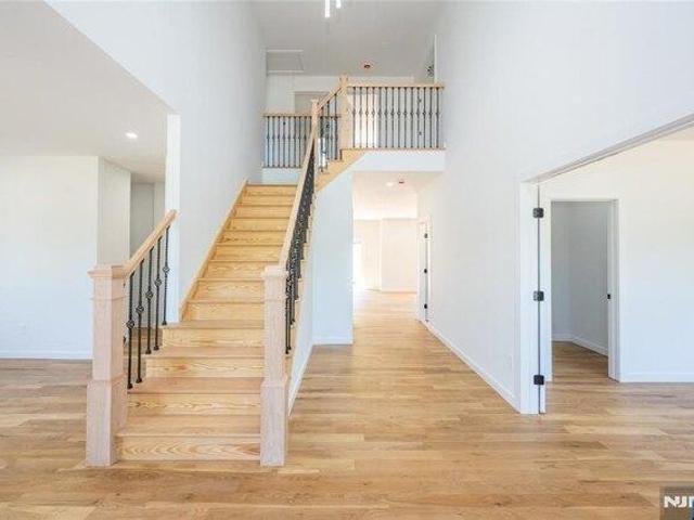 house with 4 bedroom, Hamburg NJ ES105174642