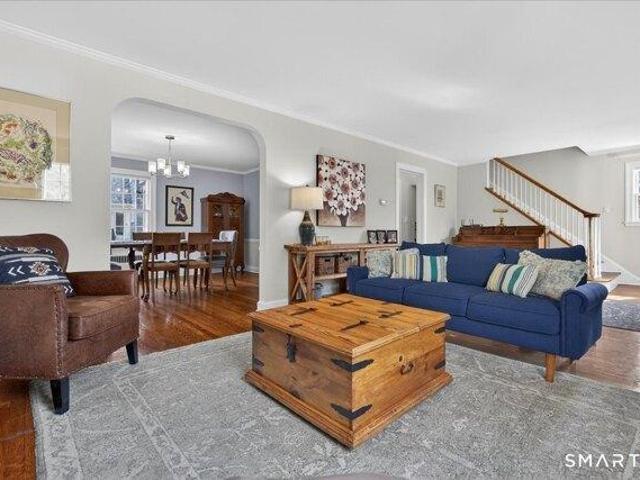 house with 4 bedroom, Hamden CT DLS102478367