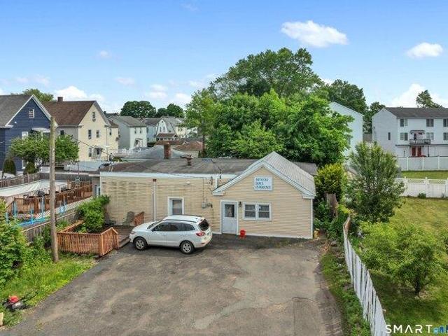 house with 4 bedroom, Hamden CT DS104116246
