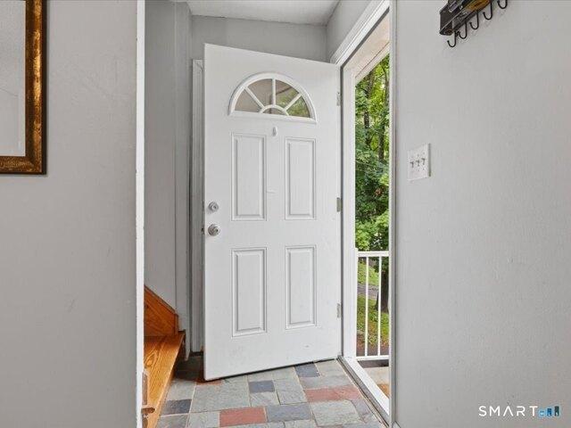 house with 4 bedroom, Hamden CT DS104298304